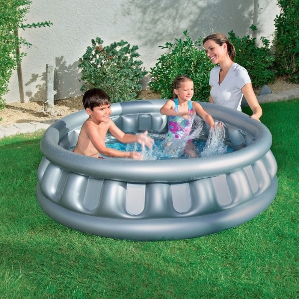 Bestway spaceship paddling pool - Outside Play